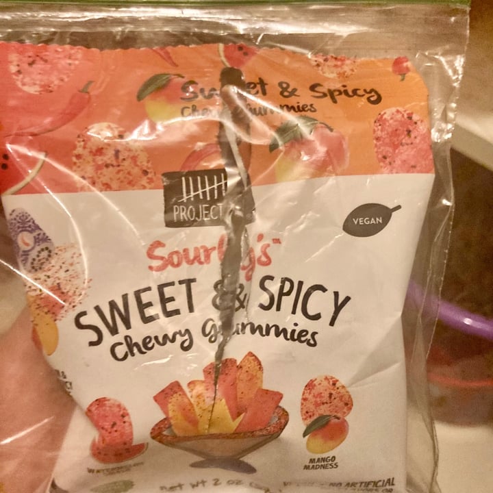 Project 7 Sourly’s Sweet & Spicy Chewy Gummies Review | abillion