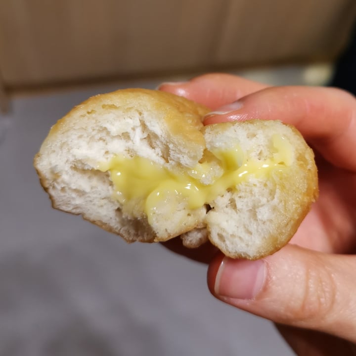 Coop Custard Doughnuts Review | abillion