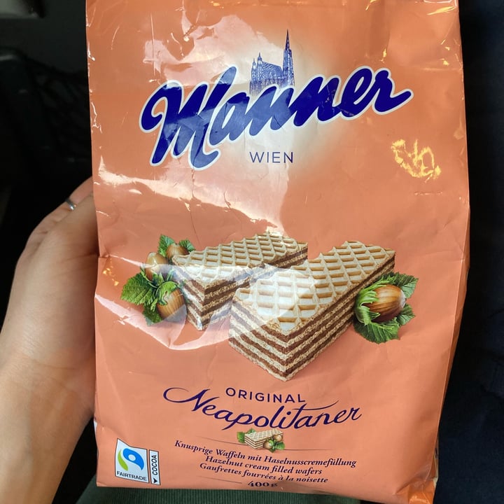 Manner Original Neapolitan Wafers Review | abillion