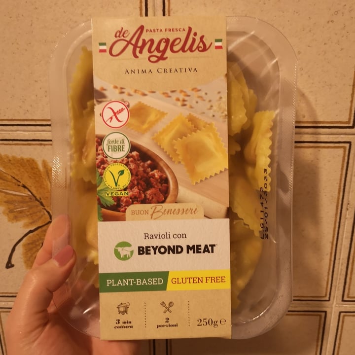 De Angelis Pasta Fresca Ravioli con Beyond Meat Review | abillion