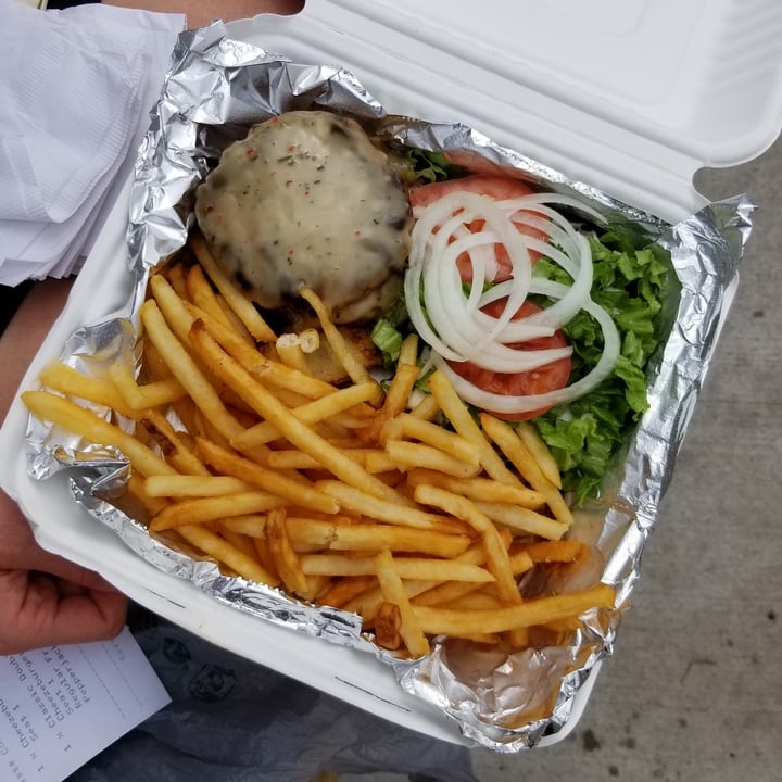 Trio Plant-based Calhoun Isles, Minneapolis, United States Classic ...