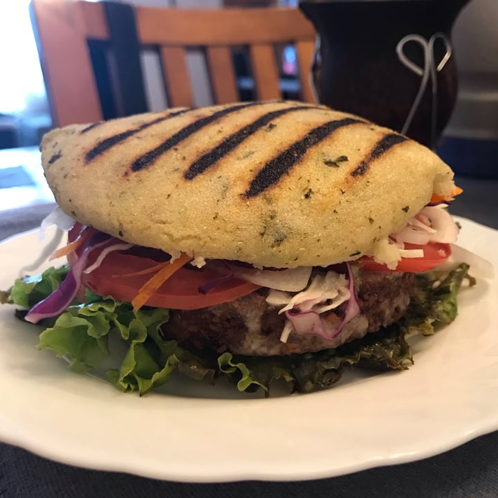D'Arepas Grill Arepa vegana Review | abillion