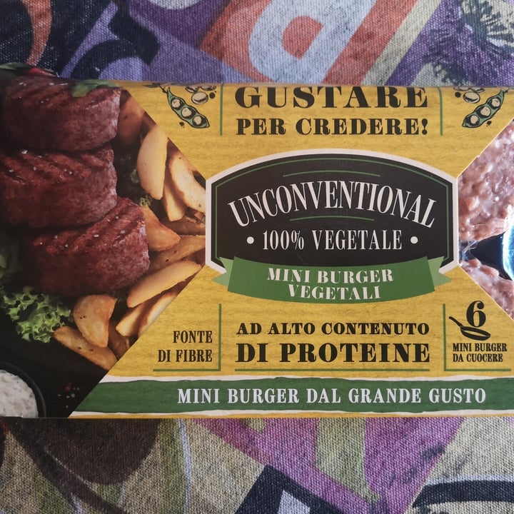 Unconventional Burger Vegetale Classico - Classic Burger Review | abillion