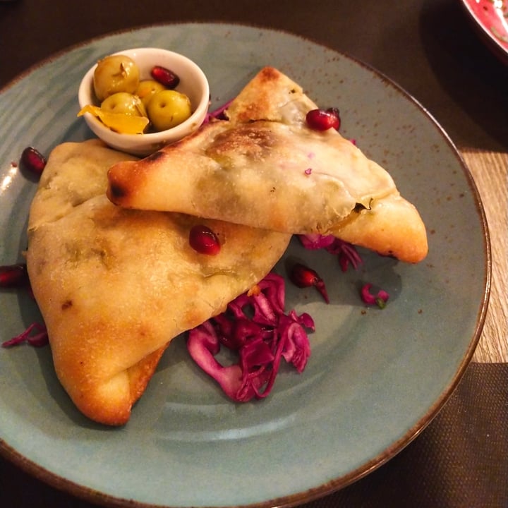 YAFA Shawarma & Traditional Food Fatayer di spinaci Reviews | abillion