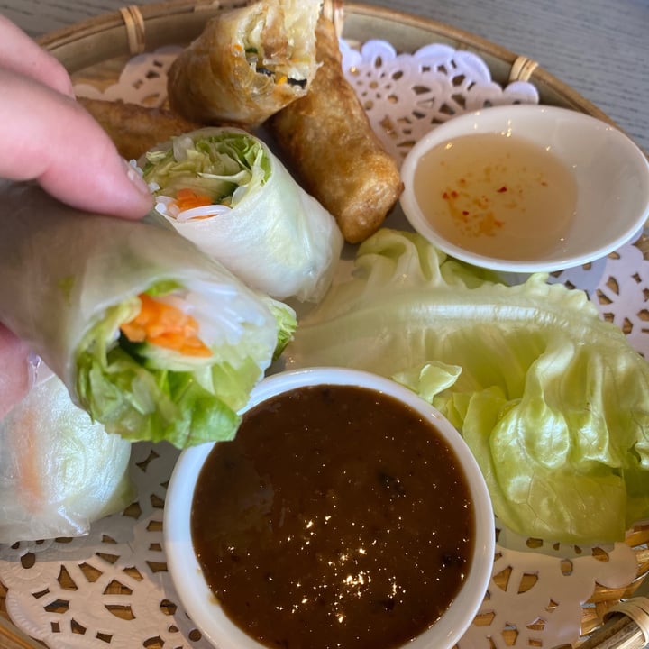 Chow to go Restaurant: Asian Fusion Vietnamese, Thai & Chinese Food ...