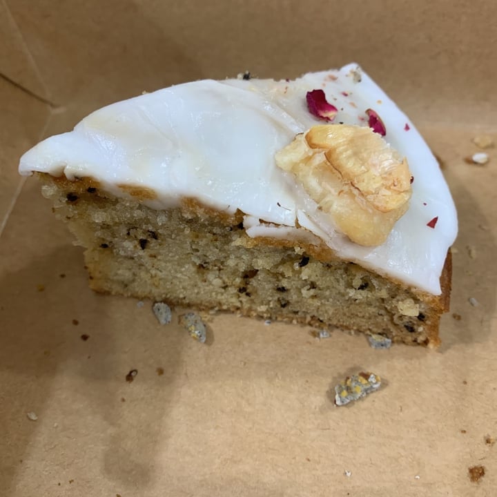 WellSmoocht Bishan, Singapore Lychee Rose Cake Review | abillion