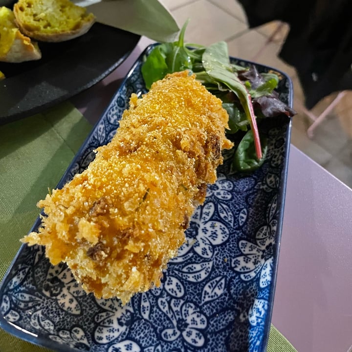 Lo Famo Sano Pomigliano d'Arco, Italy Crocchè con panatura di pane ...