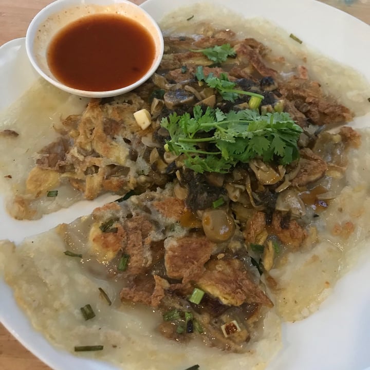 Loving Hut Geylang, Singapore Vegan O-Luak Review | abillion