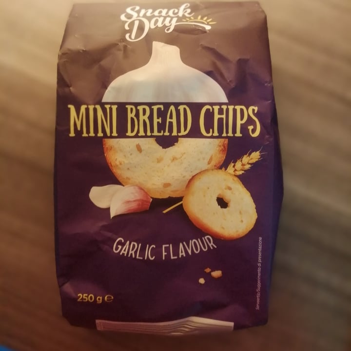 Mini Bread Chips Garlic Flavour Reviews | abillion