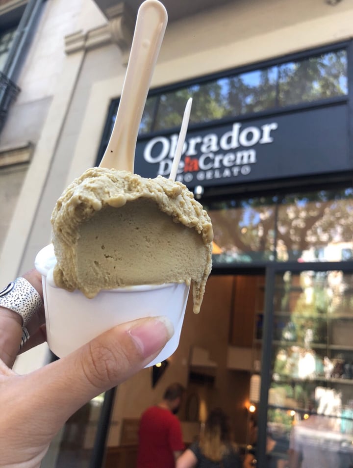 DeLaCrem Barcelona, Spain Helado vegano Review | abillion
