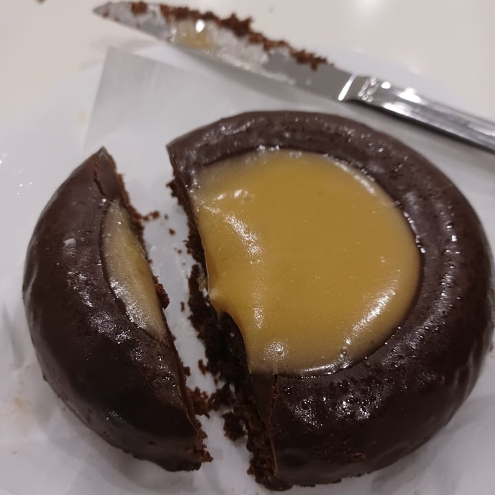 Choko-Mocko Family Bake Shop and Cafe Ajax, Canada Chocolate Caramel ...