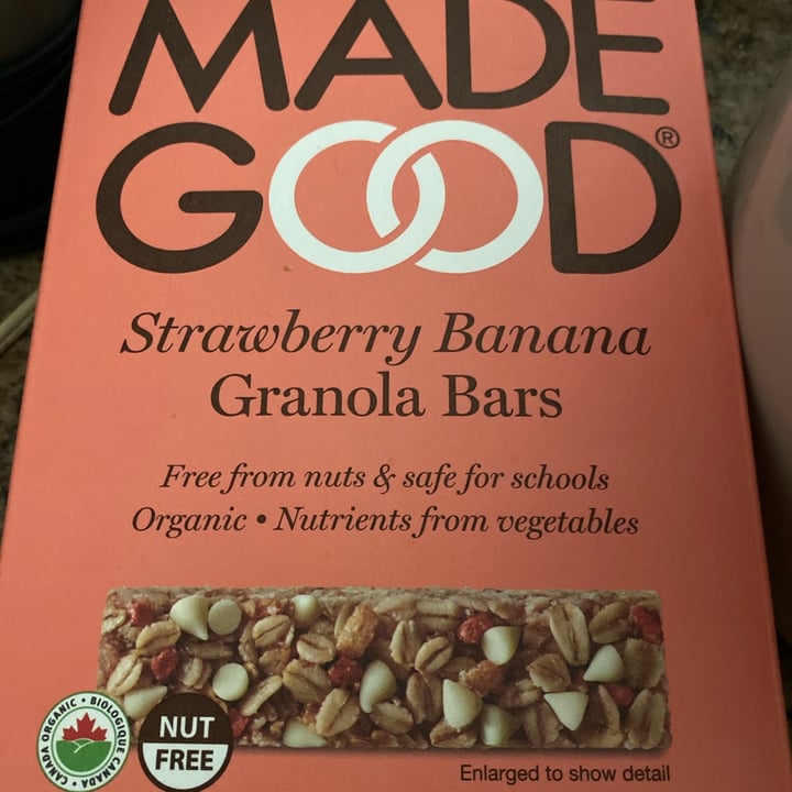 Made Good Strawberry Granola Bar Review | abillion