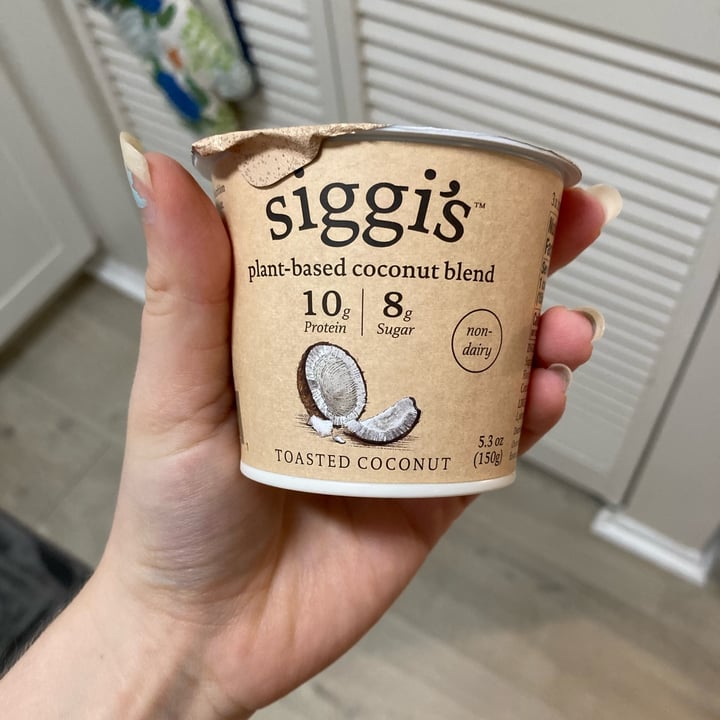 siggi’s Toasted Coconut Plant-Based Coconut Blend Yogurt Review | abillion
