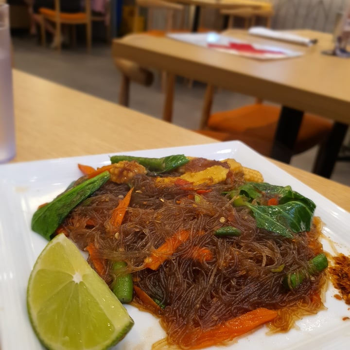 Sanook Kitchen - Kovan Heartland Mall Hougang, Singapore Stir-Fried ...