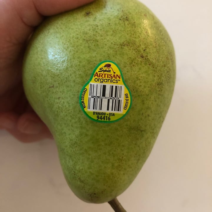 Stemilt Organic D’anjou pear Review | abillion