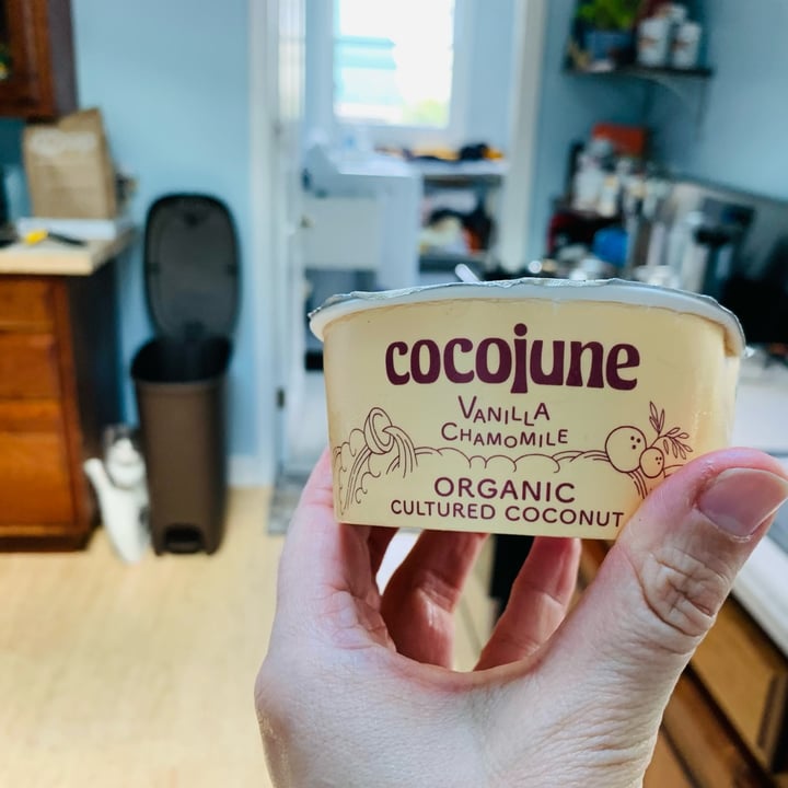 cocojune Vanilla Chamomile Organic Cultured Coconut Review | abillion