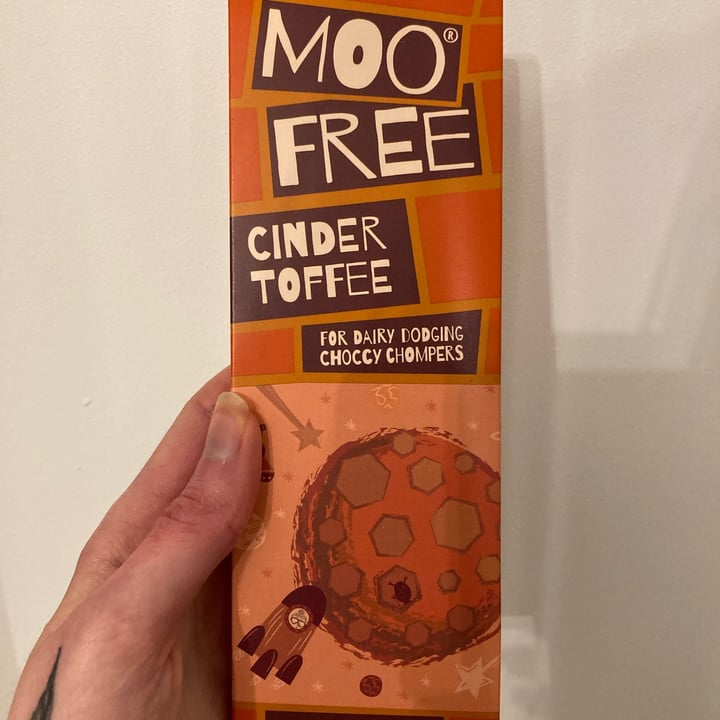 Moo Free Cinder Toffee Rice Milk Bar Review | abillion