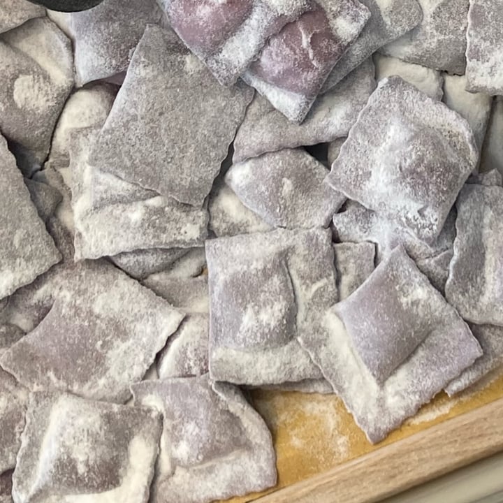 Antica Casa Rava Alessandria, Italy Ravioli con cremoso di legumi ...