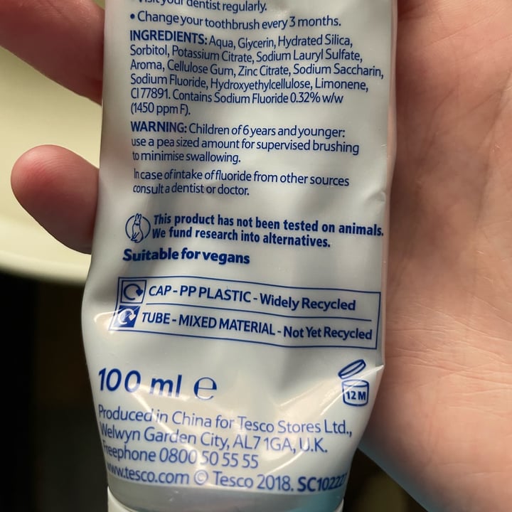 Pro Formula Oral Care Complete sensitive toothpaste Review | abillion