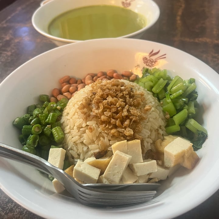 Pine Tree Cafe Bras Basah, Singapore Lei cha rice Review | abillion