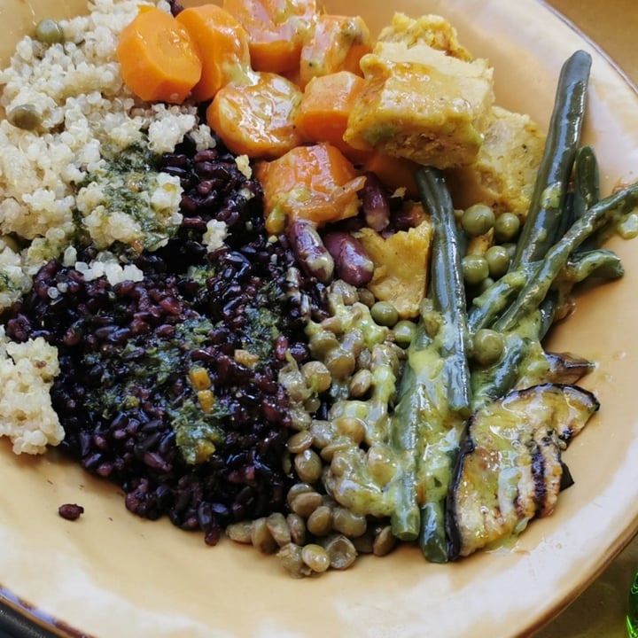 Soup in Town Piazza San Giusto 6 Lucca, Italy Buddha Bowl Review | abillion