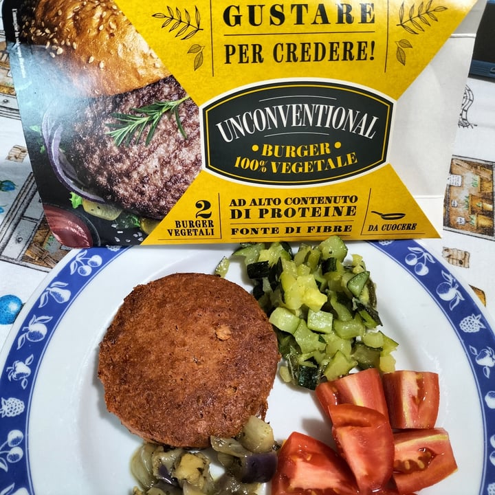 Unconventional Burger Vegetale Classico - Classic Burger Review | abillion