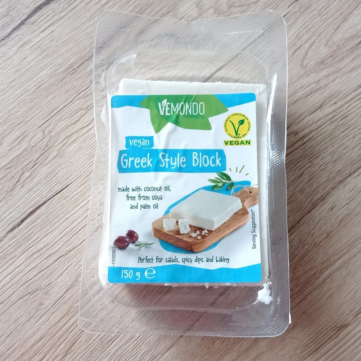 Vemondo Vegan Greek Style Block Review | abillion