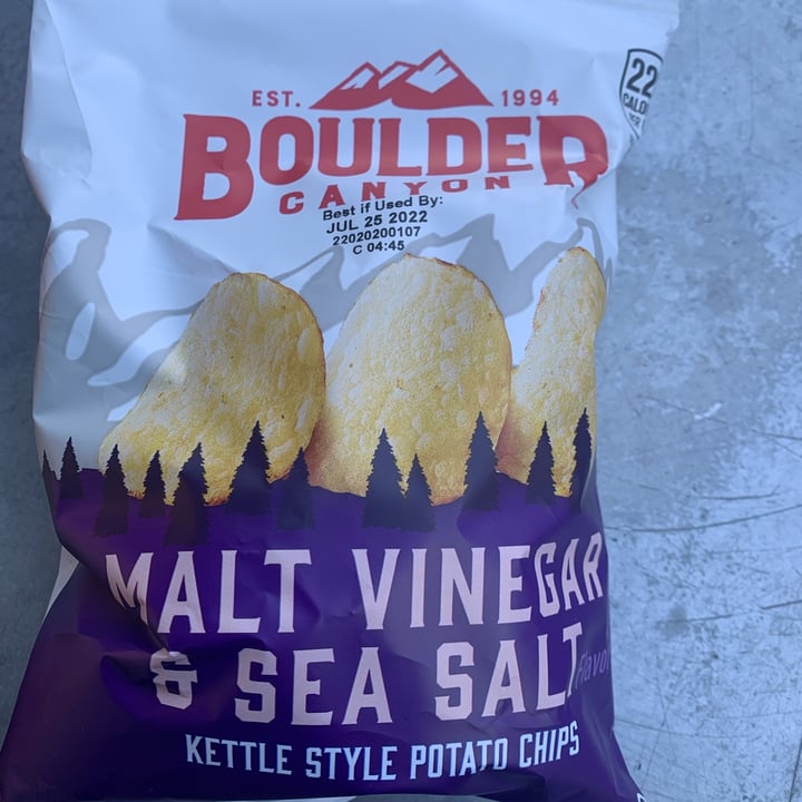 Boulder Canyon Avocado Oil Malt Vinegar & Sea Salt Chips Review | abillion