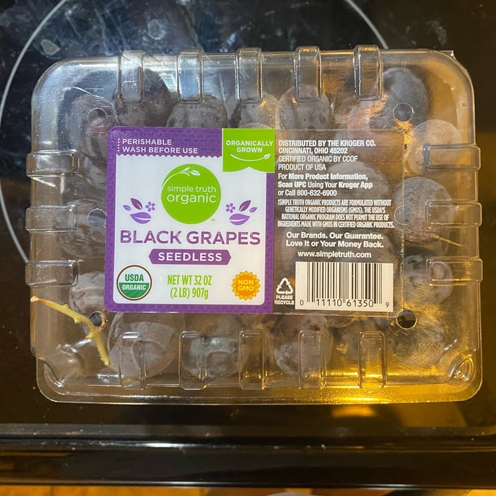Simple Truth Organic Black Grapes Review | abillion