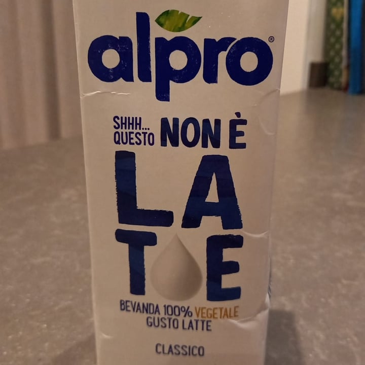 Alpro This is Not Milk Classic Questo Non è Late Classico Review | abillion