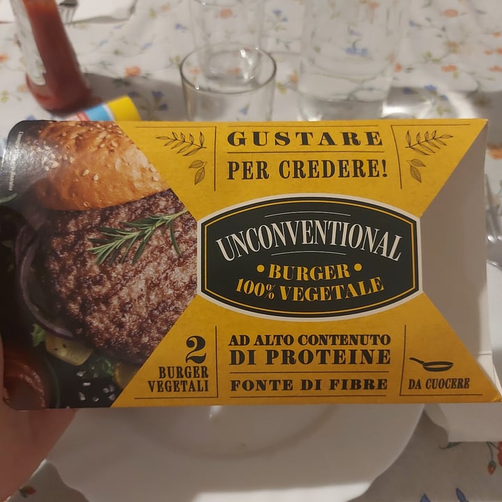 Unconventional Burger Vegetale Classico - Classic Burger Review | abillion