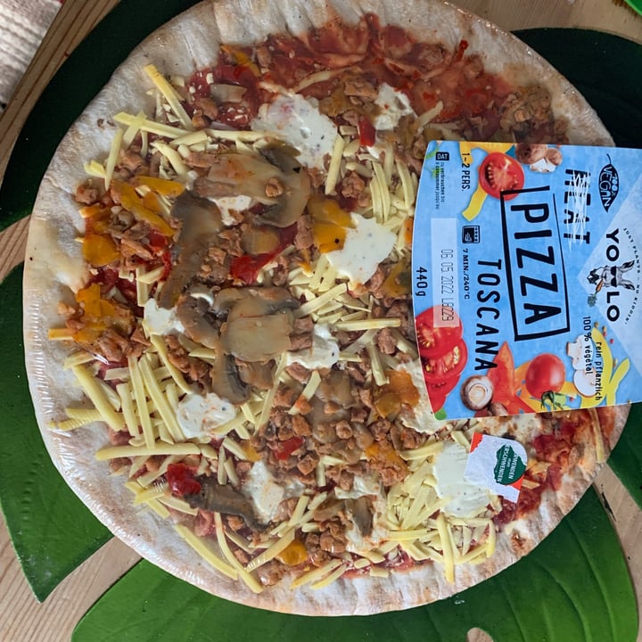 Yolo Toscana Pizza Review | abillion