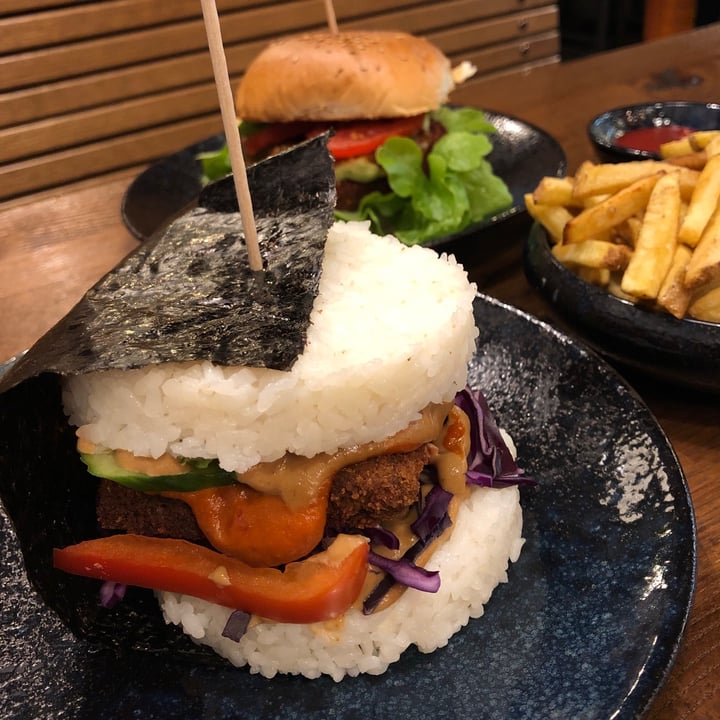 Vegan Bio Snackbar 1 by Attila Hildmann Bezirk Charlottenburg ...