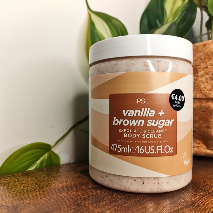 PS... Vanilla+Brown Sugar Exfoliate & Cleanse Body Scrub Review | abillion