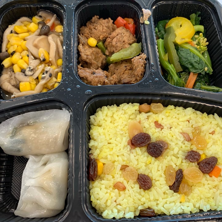 Shiok Kitchen Catering Tampines, Singapore Vegetarian Bento Set 4 ...