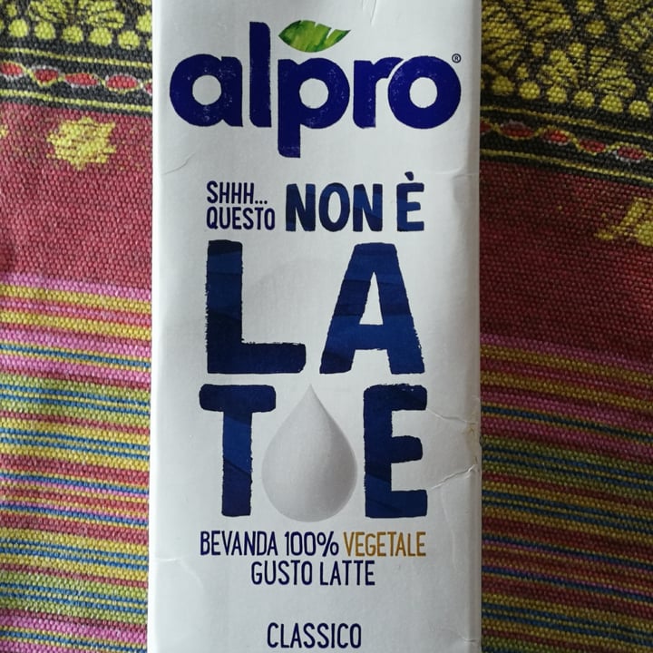 Alpro This is Not Milk Classic Questo Non è Late Classico Review | abillion