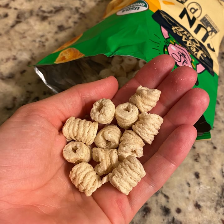 Lesser Evil Sun Poppers Sour Cream + Onion Review | abillion