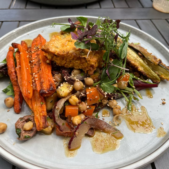 Lu-Ma Cafe Wimbledon, United Kingdom Weekly Special Review | abillion