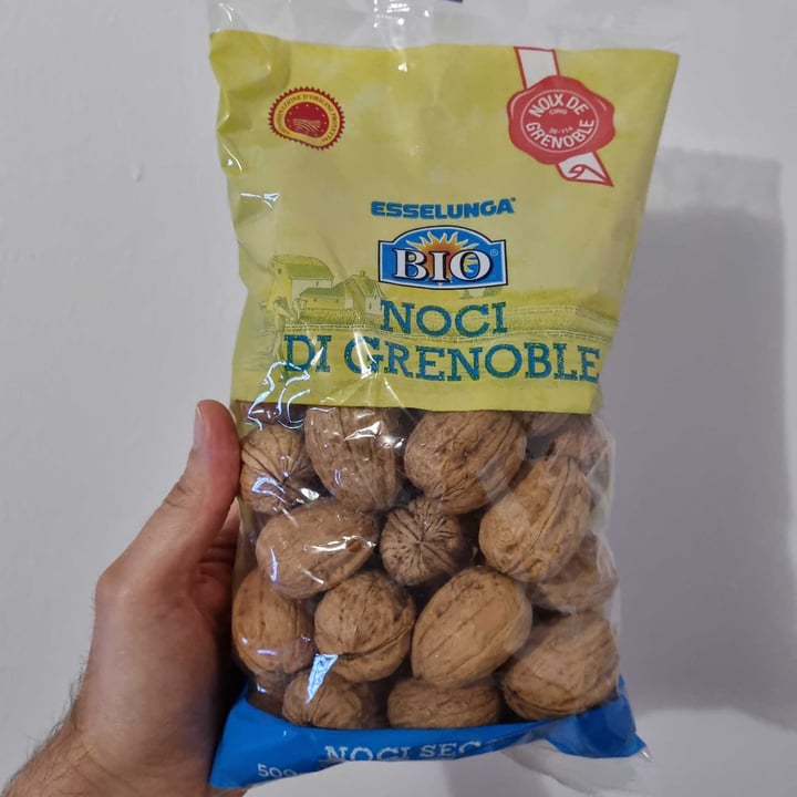 Esselunga Bio Noci di Grenoble Review | abillion