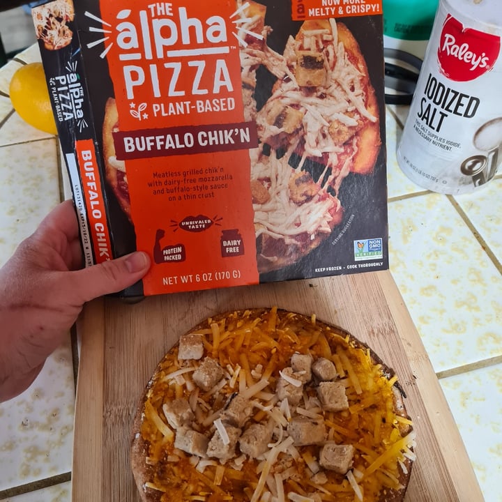Alpha Foods Buffalo Chik’n alpha Pizza Review | abillion