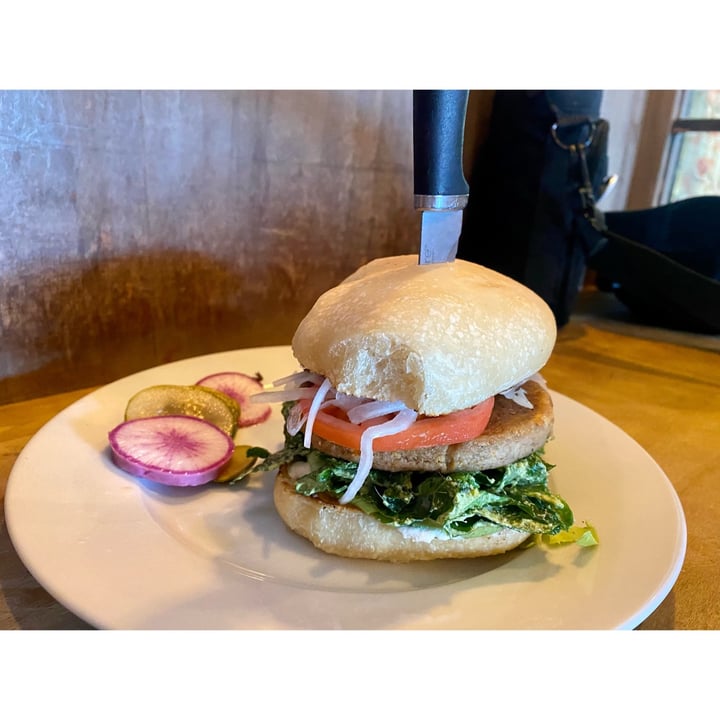 Moku Roots Lahaina, United States Taro Burger Review | abillion