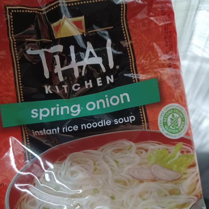 Thai Kitchen Spring Onion Instant Rice Noodle Soup Review | abillion
