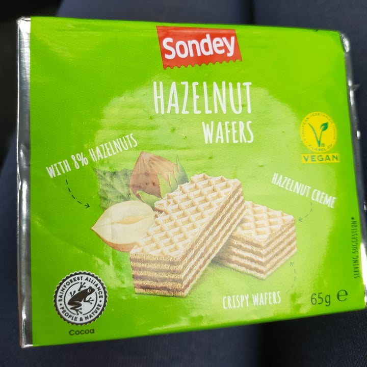 Sondey Hazelnut wafers Review | abillion