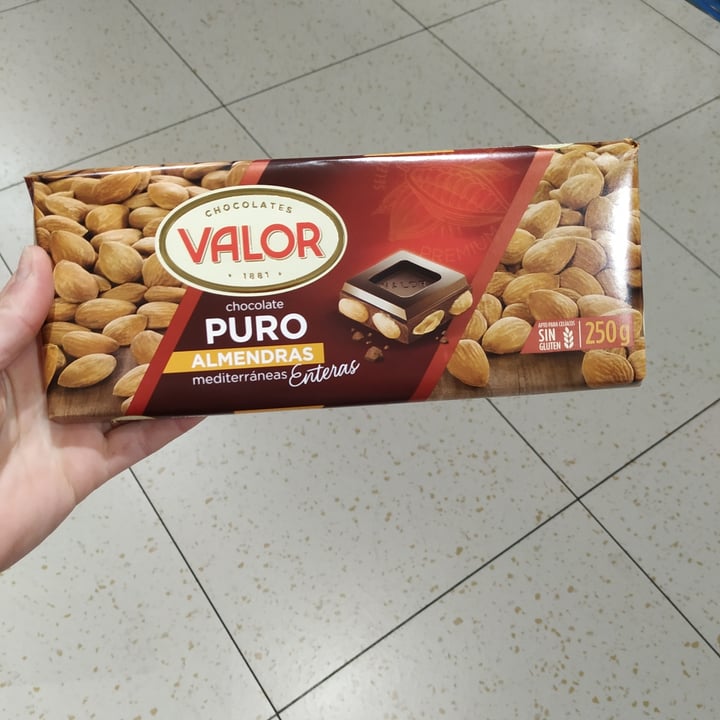 Valor Chocolate Puro con Almendras Mediterráneas 250g Review | abillion