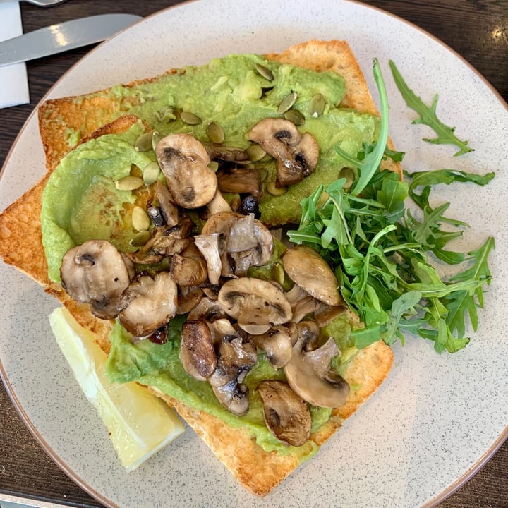 The Coffee Club Café - Rouse Hill Rouse Hill, Australia Avocado on ...