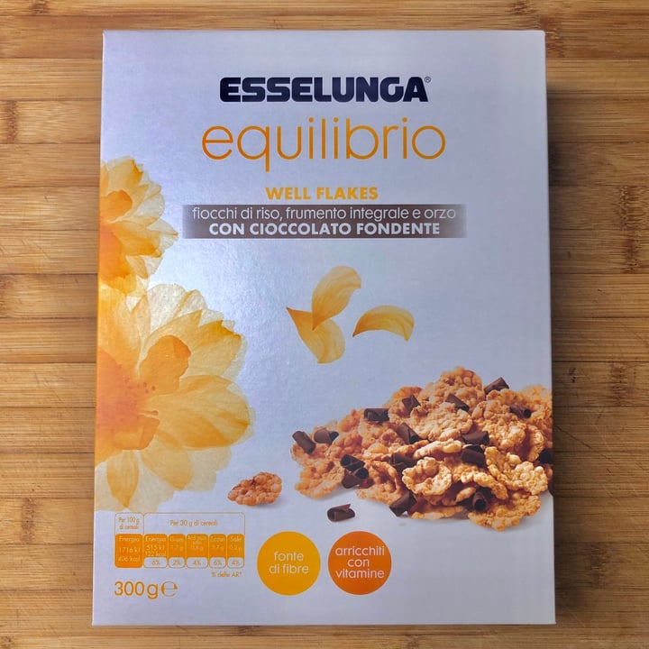 Esselunga Well Flakes con Cioccolato Fondente Review | abillion