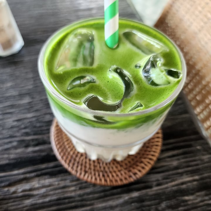 Matcha Cafe Bali Indonesia Matcha Vanilla Latte Review | abillion