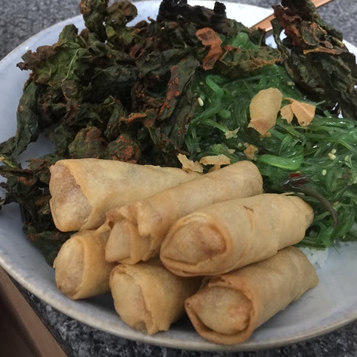 Tesco Plant Chef No duck spring rolls Review | abillion