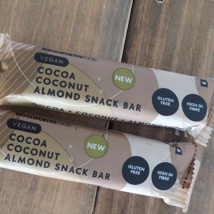 Woolworths Food Cocoa Coconut Almond Snack Bar Review | abillion