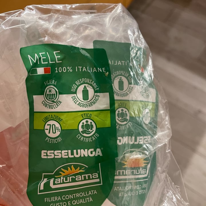 Esselunga Mele Golden Review | abillion